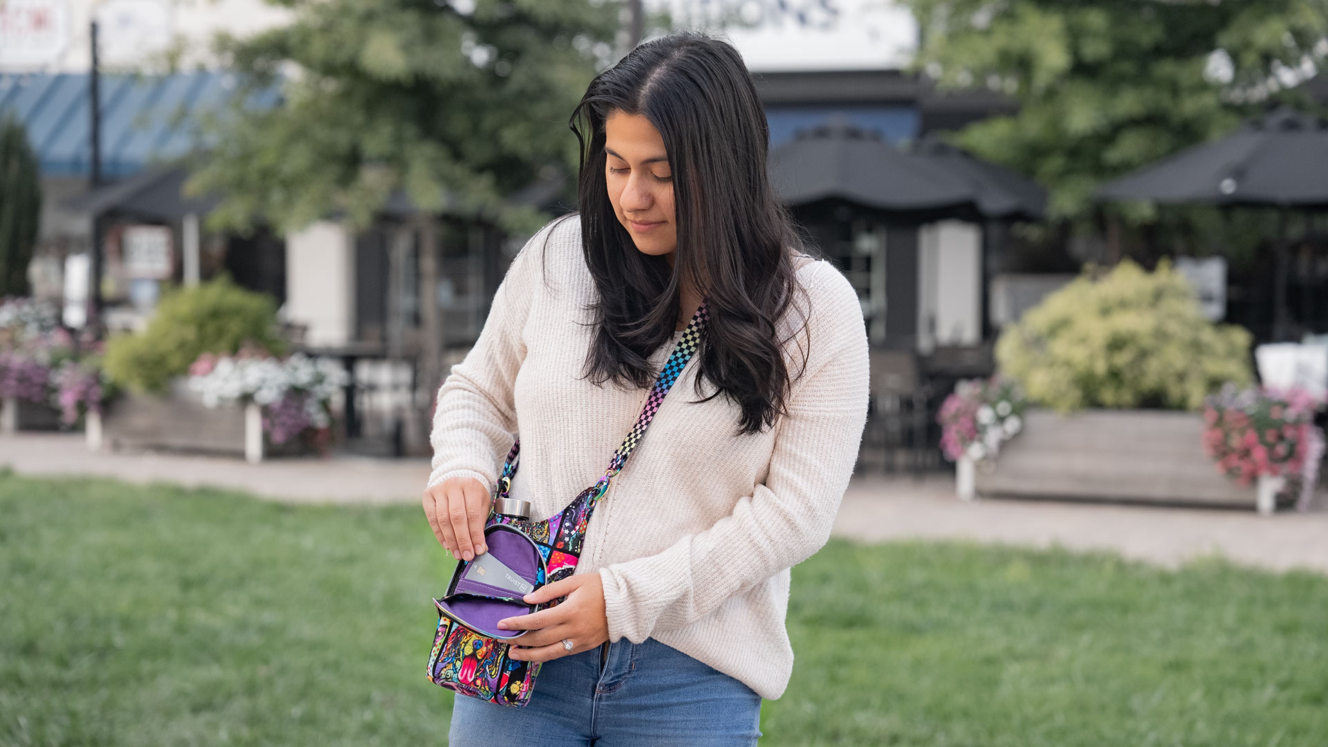 Nikki Howard Handmade | Made By Hand, Made With Love.